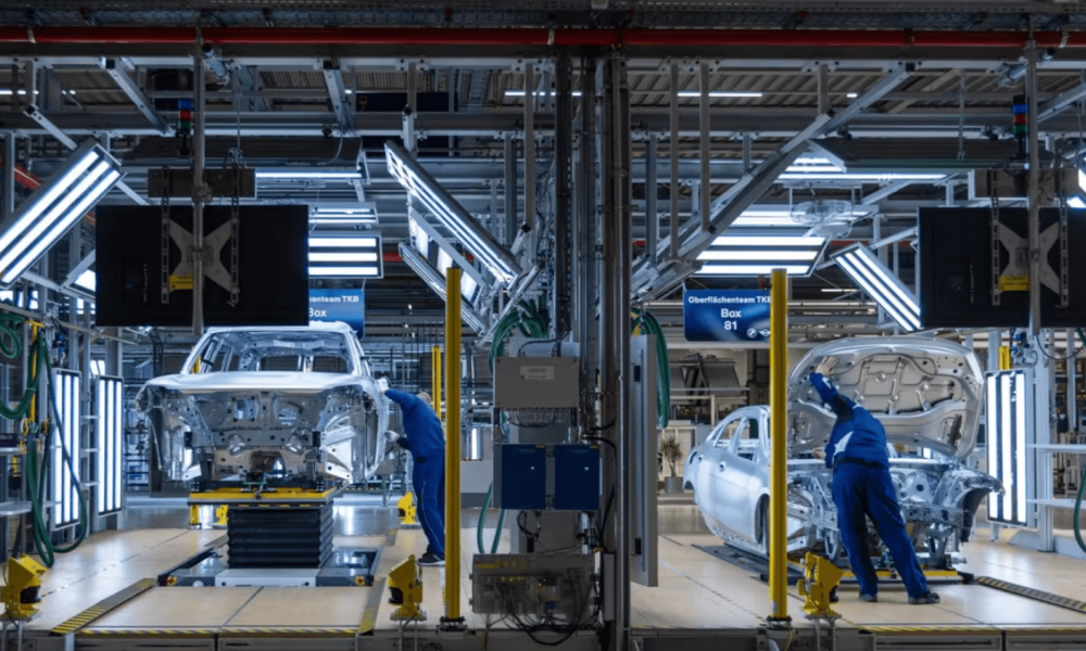 German factory production expands at fastest rate for a year - Harici