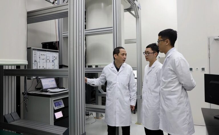 Quantum breakthrough: China rivals Google in stabilizing ...