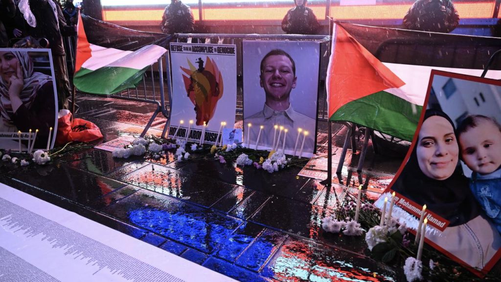 Kendini yakan ABD'li asker ülkesinin soykırıma dahline dair belgeler ...